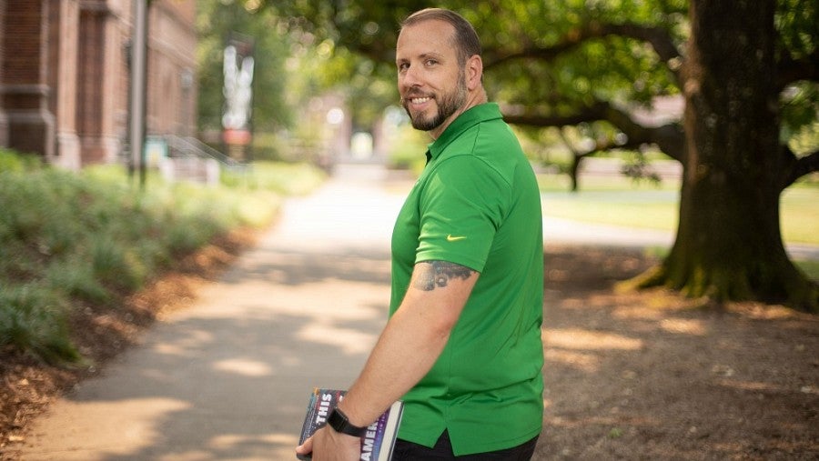 Employees invited to be part of social media #ForwardTogether | OregonNews