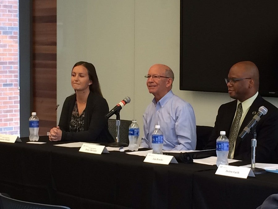DeFazio meets with student leaders to discuss college costs | OregonNews