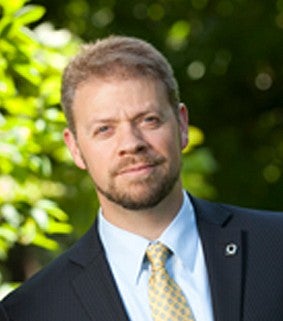 'Phil It UP' Video: Michael Moffit, Philip H. Knight Dean of Law ...