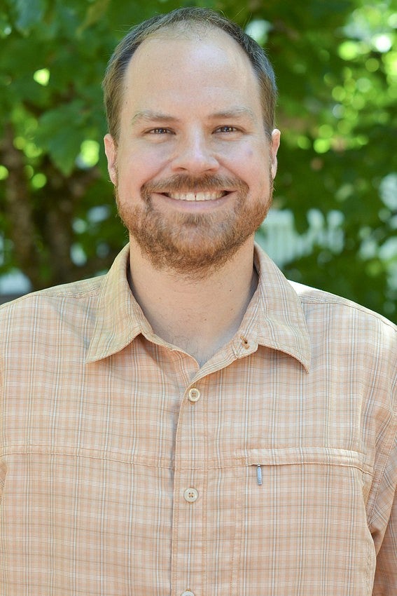 College of Education professor wins prestigious award | OregonNews